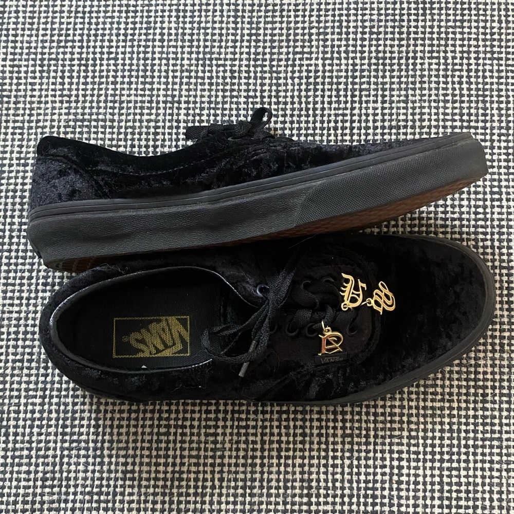 Vans Velvet Gold Charm Low Top Sneakers - Gem